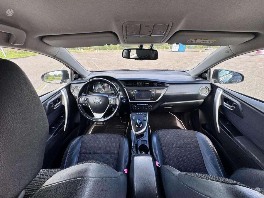 Melns Toyota Auris 2014 Viļņa, ar dzinēja tilpumu 1.80 L un nobraukumu 138 tūkst. km par 10850 €, foto 29 vietnē AUTOMOTO.COM.LV