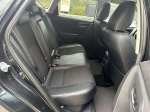 Black Toyota Auris 2014 in Vilnius, with an engine capacity of 1.80 L and mileage of 277 thousand km for 7878 €, photo 32 on AUTOMOTO.COM.LV