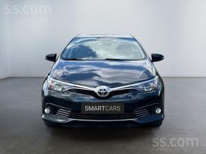 Melns Toyota Auris 2016 Rīga, ar dzinēja tilpumu 1.60 L un nobraukumu 164 tūkst. km par 8900 €, foto 9 vietnē AUTOMOTO.COM.LV