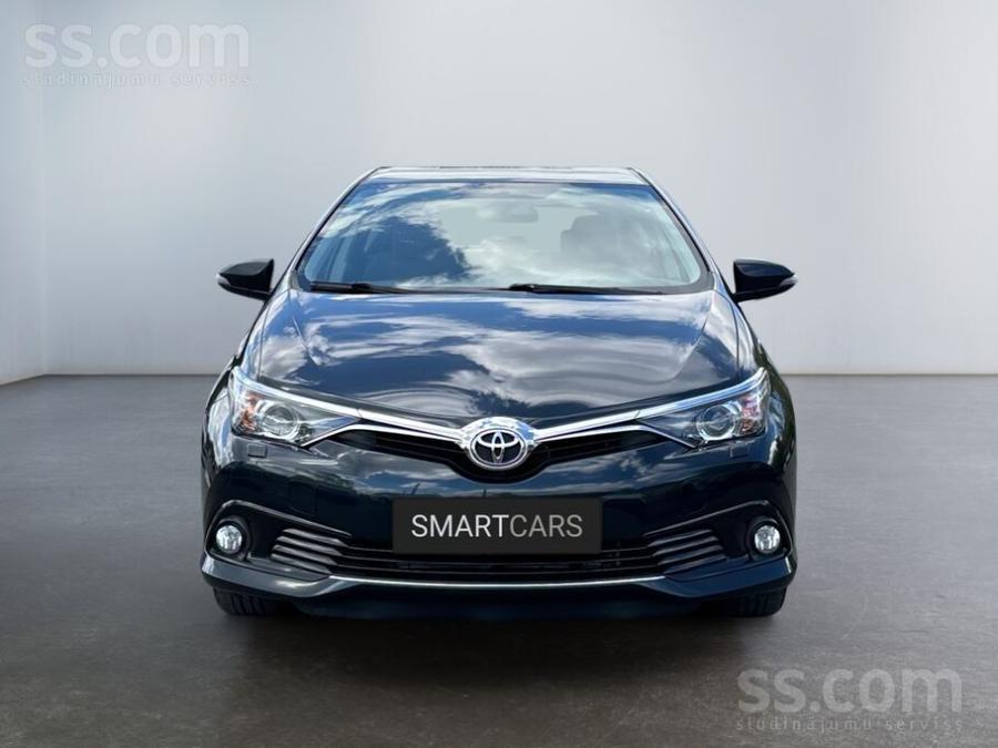 Melns Toyota Auris 2016 Rīga, ar dzinēja tilpumu 1.60 L un nobraukumu 164 tūkst. km par 8900 €, foto 9 vietnē AUTOMOTO.COM.LV