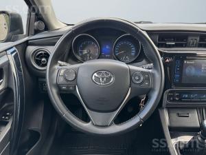 Melns Toyota Auris 2016 Rīga, ar dzinēja tilpumu 1.60 L un nobraukumu 164 tūkst. km par 8900 €, foto 13 vietnē AUTOMOTO.COM.LV