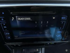 Black Toyota Auris 2016 in Vilnius, with an engine capacity of 1.80 L and mileage of 212 thousand km for 10550 €, photo 16 on AUTOMOTO.COM.LV