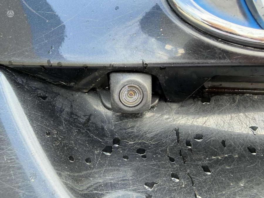 Черный Тойота Аурис 2018 в Паневежис, объемом двигателя 1.80 л и пробегом 258 тыс. км за 10000 €, фото 11 на AUTOMOTO.COM.LV