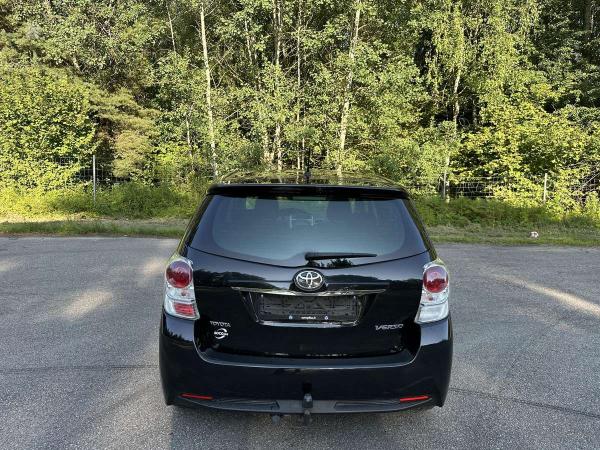 Melns Toyota Auris 2014 Ukmergė, ar dzinēja tilpumu 1.60 L un nobraukumu 246 tūkst. km par 5350 €, foto 4 vietnē AUTOMOTO.COM.LV