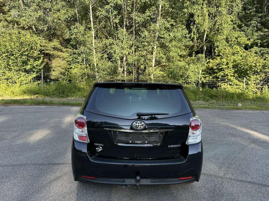 Melns Toyota Auris 2014 Ukmergė, ar dzinēja tilpumu 1.60 L un nobraukumu 246 tūkst. km par 5350 €, foto 5 vietnē AUTOMOTO.COM.LV