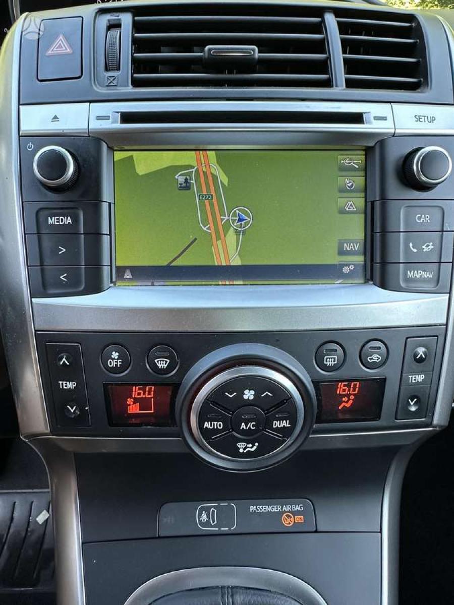Melns Toyota Auris 2014 Ukmergė, ar dzinēja tilpumu 1.60 L un nobraukumu 246 tūkst. km par 5350 €, foto 12 vietnē AUTOMOTO.COM.LV