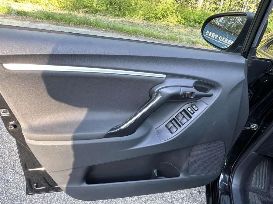 Melns Toyota Auris 2014 Ukmergė, ar dzinēja tilpumu 1.60 L un nobraukumu 246 tūkst. km par 5350 €, foto 15 vietnē AUTOMOTO.COM.LV