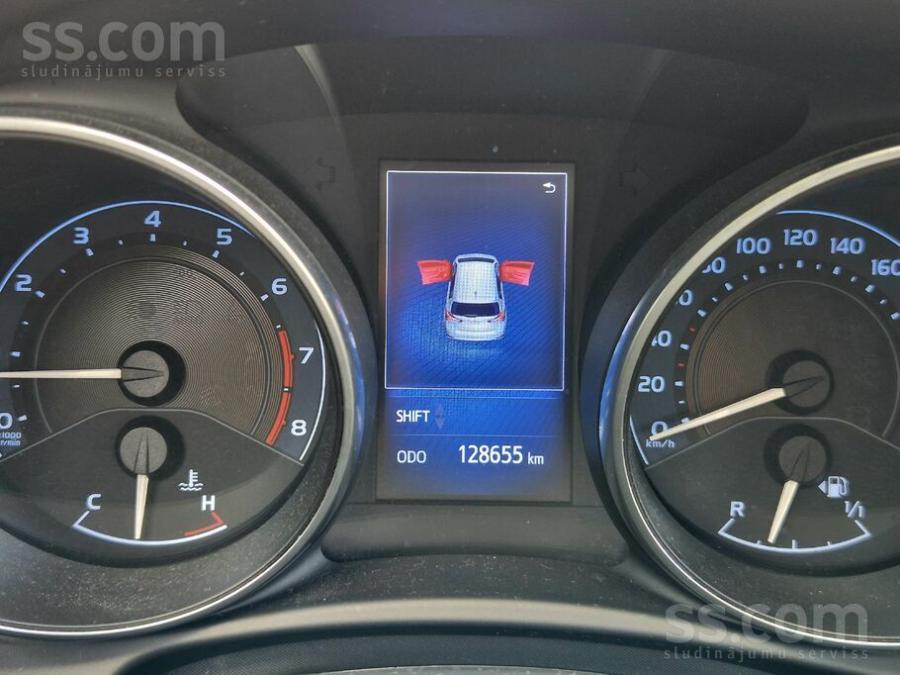 Melns Toyota Auris 2017 Tukums, ar dzinēja tilpumu 1.60 L un nobraukumu 129 tūkst. km par 11100 €, foto 10 vietnē AUTOMOTO.COM.LV