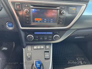 Black Toyota Auris 2013 in Tallinn, with an engine capacity of 1.80 L and mileage of 337 thousand km for 6990 €, photo 15 on AUTOMOTO.COM.LV