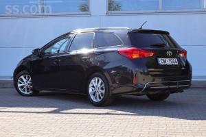 Melns Toyota Auris 2013 Rīga, ar dzinēja tilpumu 2.00 L un nobraukumu 0 tūkst. km par 5995 €, foto 5 vietnē AUTOMOTO.COM.LV
