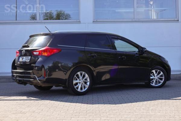 Melns Toyota Auris 2013 Rīga, ar dzinēja tilpumu 2.00 L un nobraukumu 0 tūkst. km par 5995 €, foto 6 vietnē AUTOMOTO.COM.LV