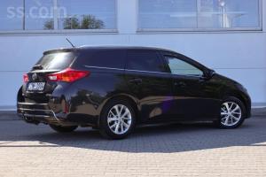 Melns Toyota Auris 2013 Rīga, ar dzinēja tilpumu 2.00 L un nobraukumu 0 tūkst. km par 5995 €, foto 7 vietnē AUTOMOTO.COM.LV