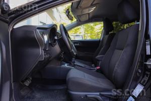 Melns Toyota Auris 2013 Rīga, ar dzinēja tilpumu 2.00 L un nobraukumu 0 tūkst. km par 5995 €, foto 8 vietnē AUTOMOTO.COM.LV