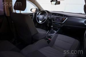 Melns Toyota Auris 2013 Rīga, ar dzinēja tilpumu 2.00 L un nobraukumu 0 tūkst. km par 5995 €, foto 16 vietnē AUTOMOTO.COM.LV