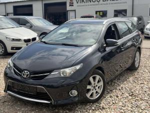 Melns Toyota Auris 2013 Utena, ar dzinēja tilpumu 2.00 L un nobraukumu 260 tūkst. km par 4590 €, foto 3 vietnē AUTOMOTO.COM.LV