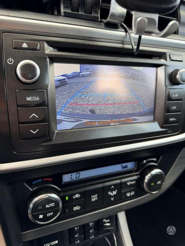 Melns Toyota Auris 2013 Utena, ar dzinēja tilpumu 2.00 L un nobraukumu 260 tūkst. km par 4590 €, foto 10 vietnē AUTOMOTO.COM.LV