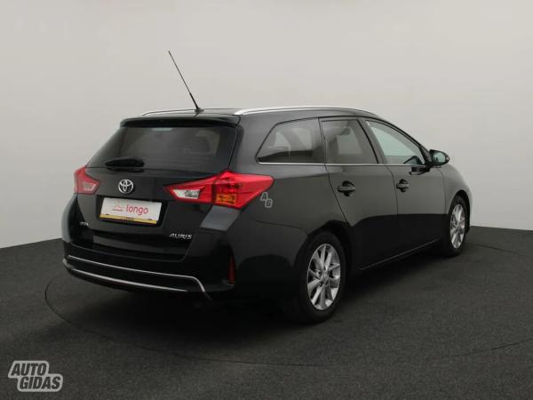 Melns Toyota Auris 2014 Viļņa, ar dzinēja tilpumu 1.60 L un nobraukumu 191 tūkst. km par 7499 €, foto 8 vietnē AUTOMOTO.COM.LV