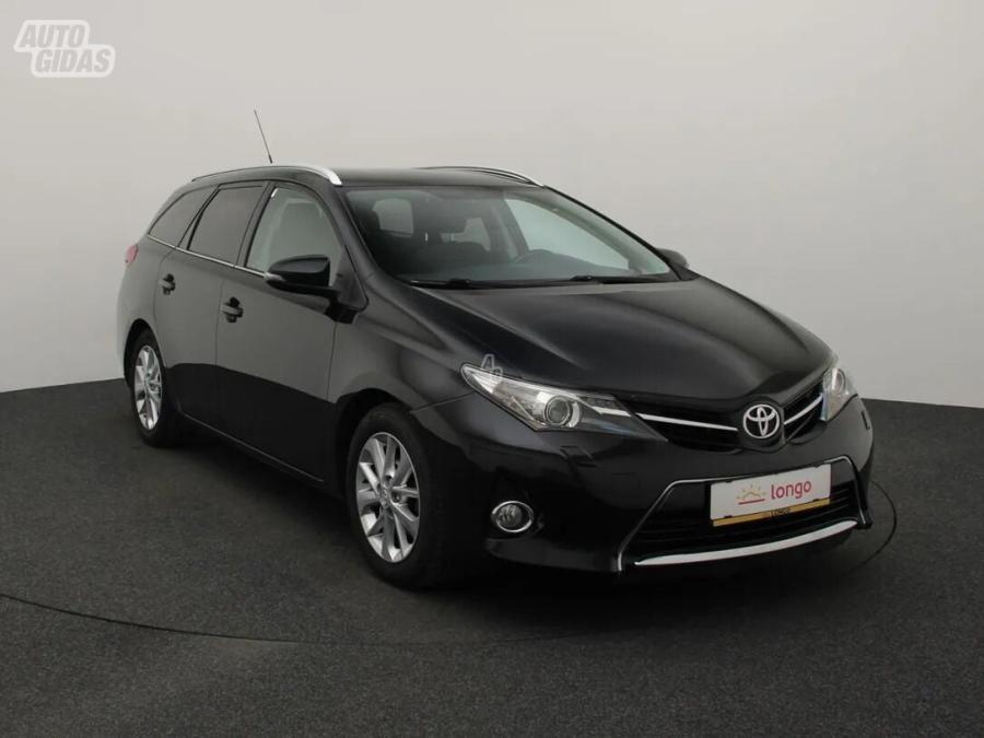 Melns Toyota Auris 2014 Viļņa, ar dzinēja tilpumu 1.60 L un nobraukumu 191 tūkst. km par 7499 €, foto 11 vietnē AUTOMOTO.COM.LV