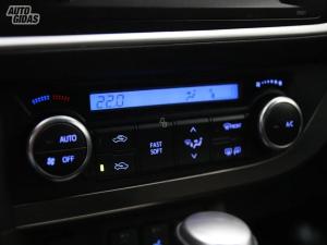 Melns Toyota Auris 2014 Viļņa, ar dzinēja tilpumu 1.60 L un nobraukumu 191 tūkst. km par 7499 €, foto 21 vietnē AUTOMOTO.COM.LV