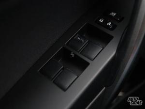 Melns Toyota Auris 2014 Viļņa, ar dzinēja tilpumu 1.60 L un nobraukumu 191 tūkst. km par 7499 €, foto 26 vietnē AUTOMOTO.COM.LV