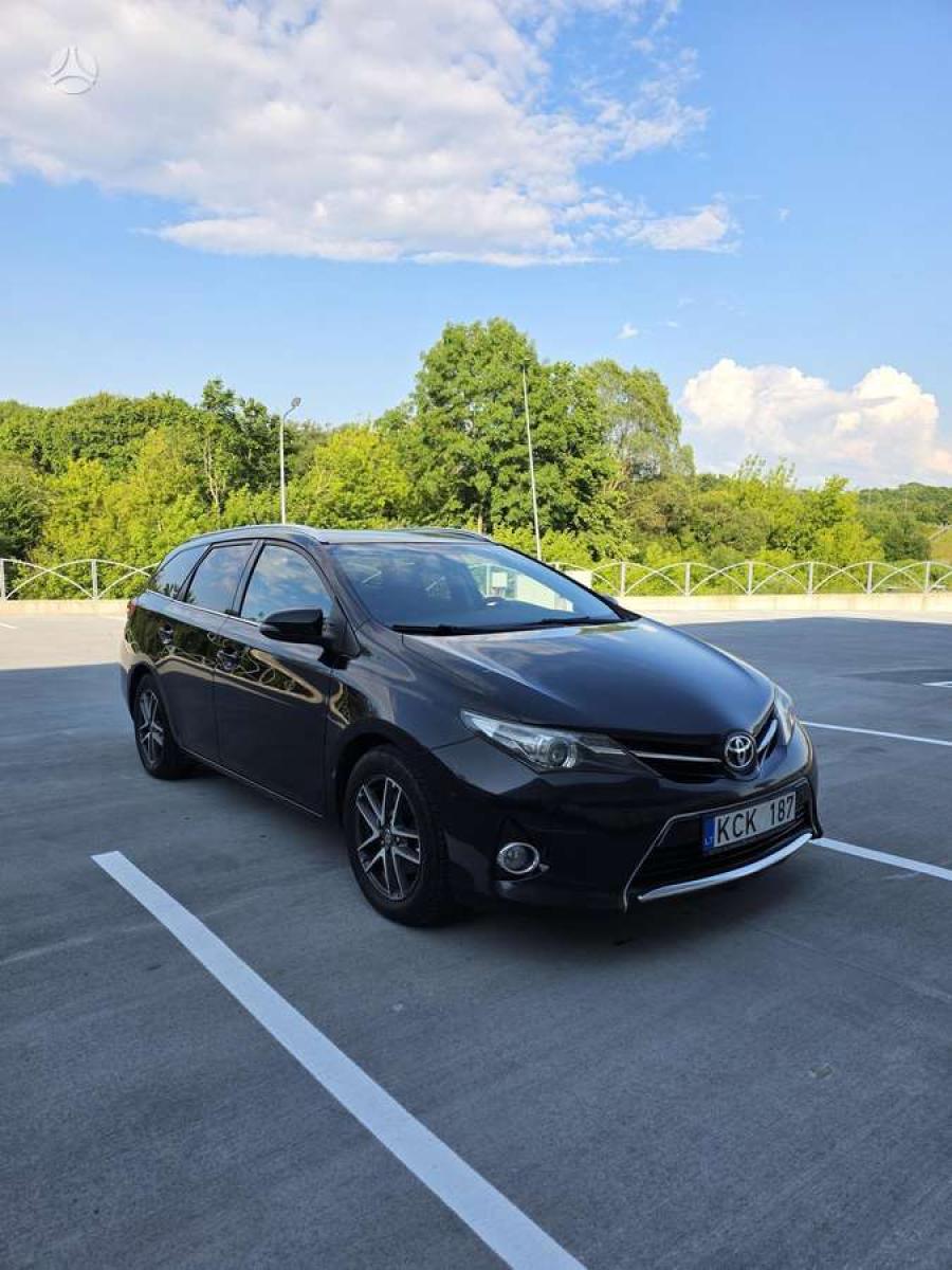Melns Toyota Auris 2014 Klaipėda, ar dzinēja tilpumu 2.00 L un nobraukumu 280 tūkst. km par 5900 €, foto 5 vietnē AUTOMOTO.COM.LV