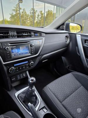 Melns Toyota Auris 2014 Klaipėda, ar dzinēja tilpumu 2.00 L un nobraukumu 280 tūkst. km par 5900 €, foto 10 vietnē AUTOMOTO.COM.LV
