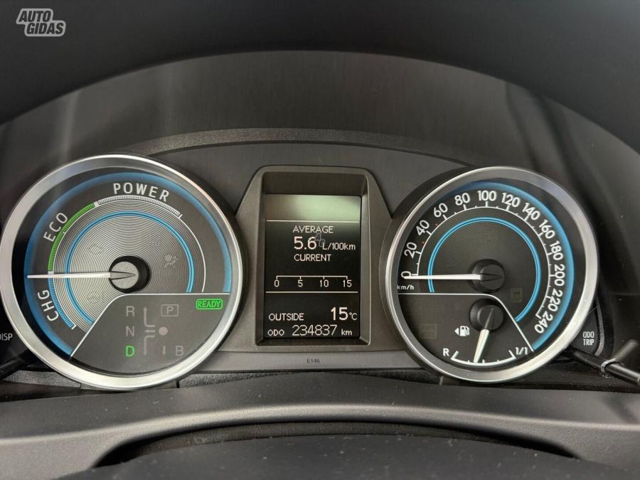 Black Toyota Auris 2014 in Vilnius, with an engine capacity of 1.80 L and mileage of 235 thousand km for 9850 €, photo 20 on AUTOMOTO.COM.LV