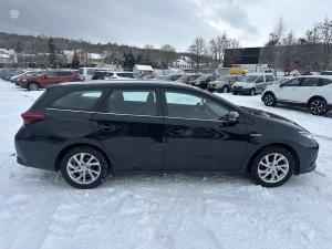 Melns Toyota Auris 2015 Alīta, ar dzinēja tilpumu 1.80 L un nobraukumu 270 tūkst. km par 8795 €, foto 4 vietnē AUTOMOTO.COM.LV