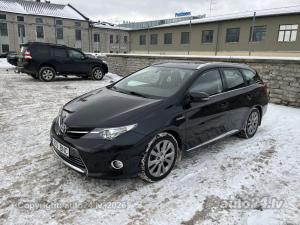 Black Toyota Auris 2015 in Tallinn, with an engine capacity of 1.80 L and mileage of 159 thousand km for 9900 €, photo  on AUTOMOTO.COM.LV