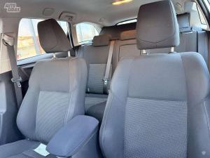Black Toyota Auris 2015 in Vilnius, with an engine capacity of 1.80 L and mileage of 207 thousand km for 8650 €, photo 12 on AUTOMOTO.COM.LV