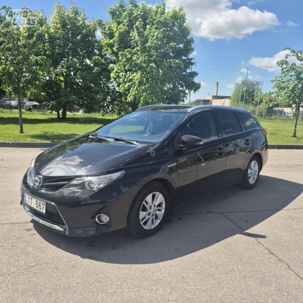 Melns Toyota Auris 2015 Kauņa, ar dzinēja tilpumu 1.80 L un nobraukumu 217 tūkst. km par 8300 €, foto 1 vietnē AUTOMOTO.COM.LV