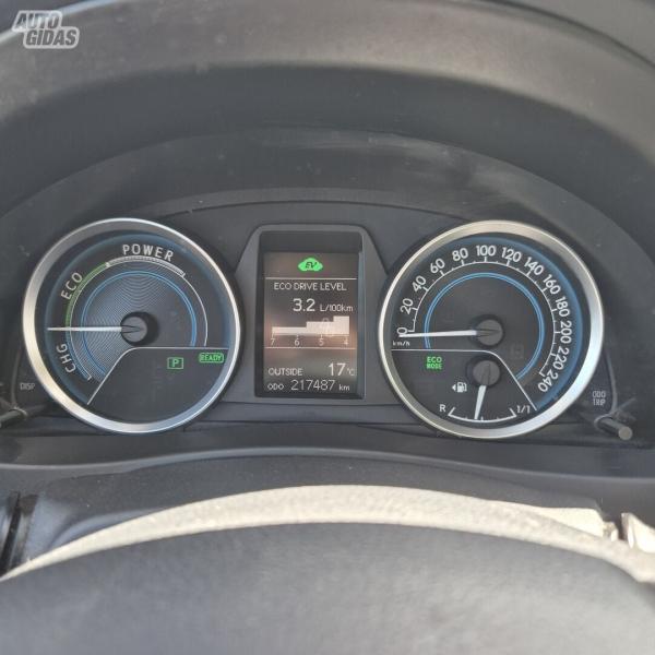 Melns Toyota Auris 2015 Kauņa, ar dzinēja tilpumu 1.80 L un nobraukumu 217 tūkst. km par 8300 €, foto 7 vietnē AUTOMOTO.COM.LV