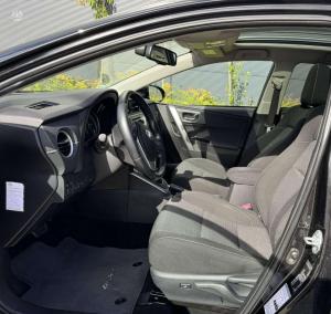Melns Toyota Auris 2015 Viļņa, ar dzinēja tilpumu 1.80 L un nobraukumu 250 tūkst. km par 8990 €, foto 14 vietnē AUTOMOTO.COM.LV