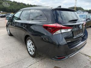 Black Toyota Auris 2015 in Vilnius, with an engine capacity of 1.80 L and mileage of 188 thousand km for 12850 €, photo 8 on AUTOMOTO.COM.LV