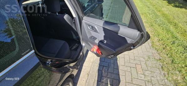 Melns Toyota Auris 2015 Ventspils, ar dzinēja tilpumu 1.60 L un nobraukumu 257 tūkst. km par 5100 €, foto 10 vietnē AUTOMOTO.COM.LV