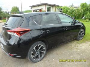 Melns Toyota Auris 2015 Bauska, ar dzinēja tilpumu 1.60 L un nobraukumu 250 tūkst. km par 6900 €, foto 3 vietnē AUTOMOTO.COM.LV