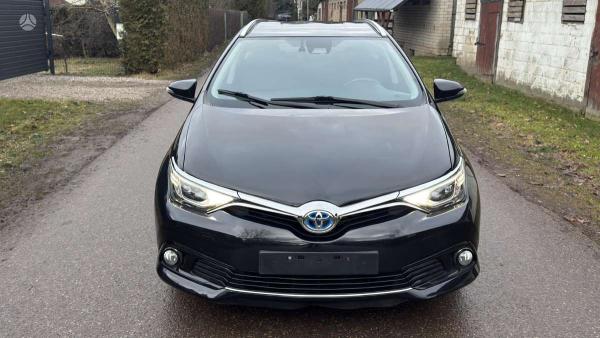 Melns Toyota Auris 2016 Jonava, ar dzinēja tilpumu 1.80 L un nobraukumu 270 tūkst. km par 8500 €, foto 10 vietnē AUTOMOTO.COM.LV