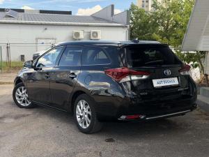 Melns Toyota Auris 2016 Mažeikiai, ar dzinēja tilpumu 1.80 L un nobraukumu 252 tūkst. km par 10500 €, foto 5 vietnē AUTOMOTO.COM.LV