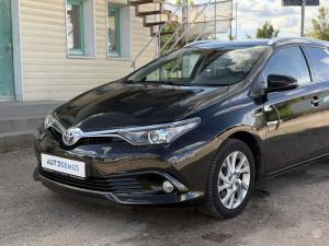 Melns Toyota Auris 2016 Mažeikiai, ar dzinēja tilpumu 1.80 L un nobraukumu 252 tūkst. km par 10500 €, foto 6 vietnē AUTOMOTO.COM.LV