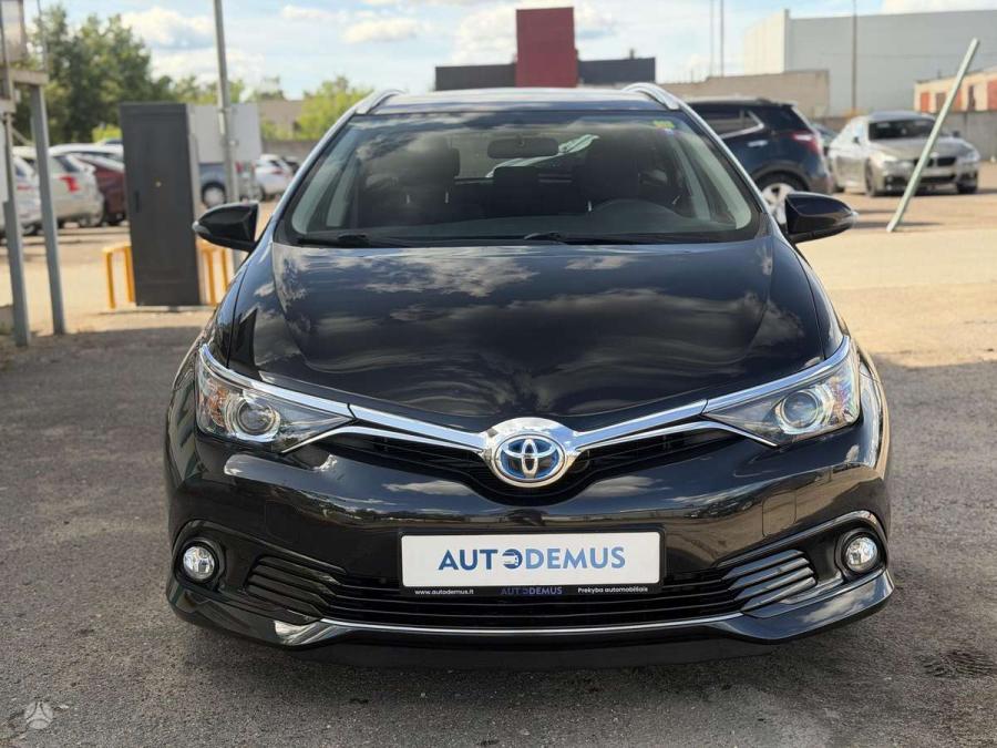 Melns Toyota Auris 2016 Mažeikiai, ar dzinēja tilpumu 1.80 L un nobraukumu 252 tūkst. km par 10500 €, foto 7 vietnē AUTOMOTO.COM.LV