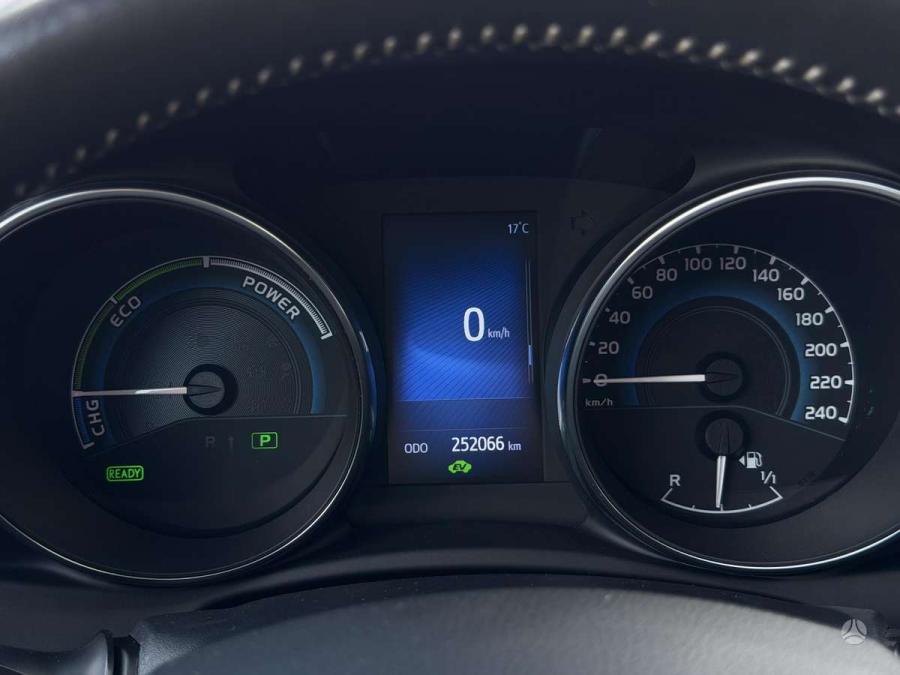 Melns Toyota Auris 2016 Mažeikiai, ar dzinēja tilpumu 1.80 L un nobraukumu 252 tūkst. km par 10500 €, foto 31 vietnē AUTOMOTO.COM.LV