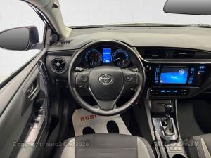 Black Toyota Auris 2016 in Tartu, with an engine capacity of 1.20 L and mileage of 141 thousand km for 10490 €, photo 10 on AUTOMOTO.COM.LV