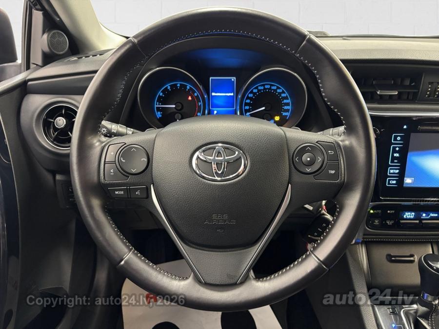 Black Toyota Auris 2016 in Tartu, with an engine capacity of 1.20 L and mileage of 141 thousand km for 10490 €, photo 13 on AUTOMOTO.COM.LV