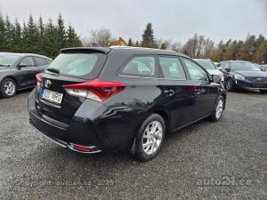 Melns Toyota Auris 2017 Tartu, ar dzinēja tilpumu 1.60 L un nobraukumu 96 tūkst. km par 11490 €, foto 7 vietnē AUTOMOTO.COM.LV