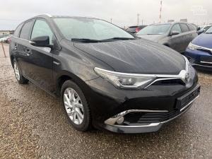 Melns Toyota Auris 2017 Viļņa, ar dzinēja tilpumu 1.80 L un nobraukumu 219 tūkst. km par 13400 €, foto 3 vietnē AUTOMOTO.COM.LV