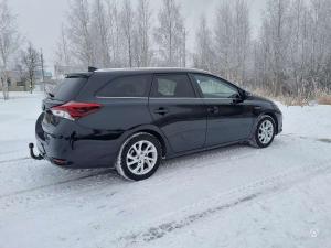 Melns Toyota Auris 2017 Šauļi, ar dzinēja tilpumu 1.80 L un nobraukumu 187 tūkst. km par 9250 €, foto 5 vietnē AUTOMOTO.COM.LV