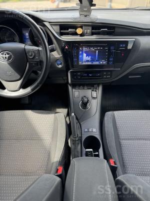 Melns Toyota Auris 2018 Rīga, ar dzinēja tilpumu 1.80 L un nobraukumu 292 tūkst. km par 9750 €, foto 11 vietnē AUTOMOTO.COM.LV