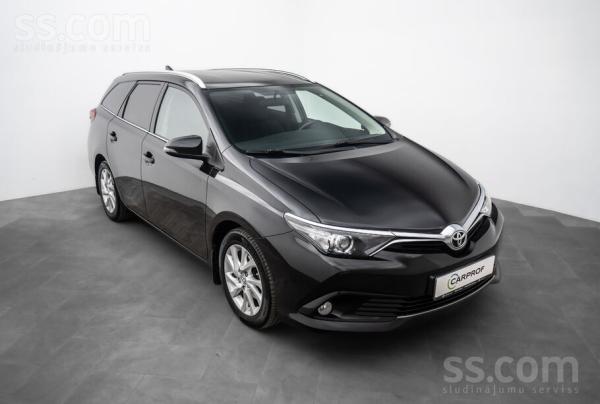 Melns Toyota Auris 2018 Rīga, ar dzinēja tilpumu 1.60 L un nobraukumu 236 tūkst. km par 8999 €, foto 3 vietnē AUTOMOTO.COM.LV