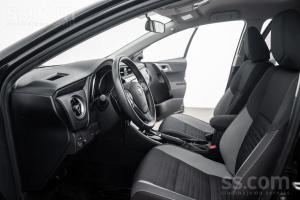 Melns Toyota Auris 2018 Rīga, ar dzinēja tilpumu 1.60 L un nobraukumu 236 tūkst. km par 8999 €, foto 8 vietnē AUTOMOTO.COM.LV