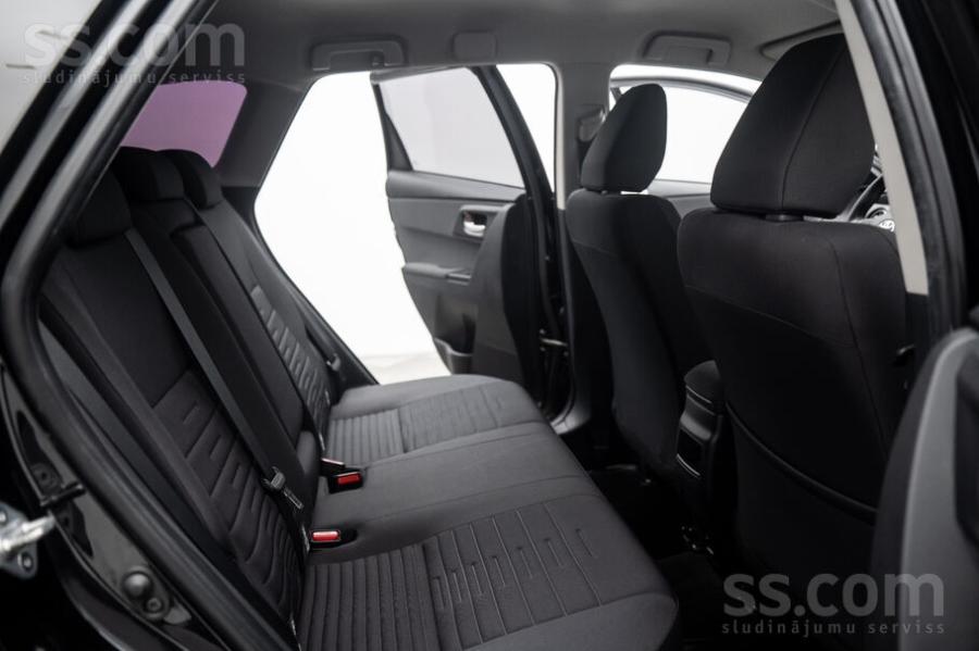 Melns Toyota Auris 2018 Rīga, ar dzinēja tilpumu 1.60 L un nobraukumu 236 tūkst. km par 8999 €, foto 10 vietnē AUTOMOTO.COM.LV